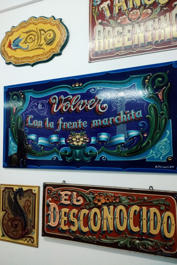 ᐉ Fileteado Porteño, arte popular que celebra a Buenos Aires