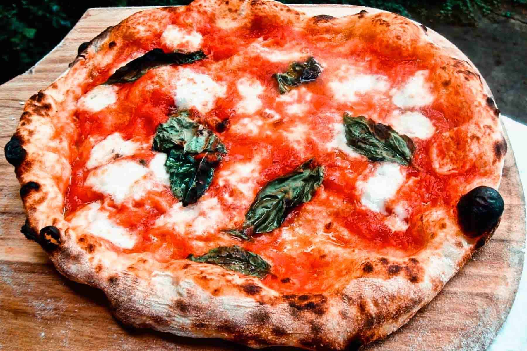 ᐉ Así es la Verdadera Pizza Italiana: 10 estilos de pizza