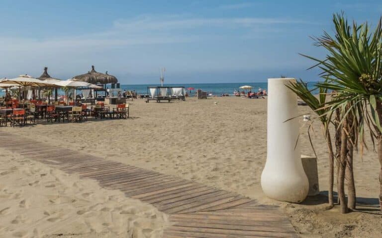 #6 playas cerca de Roma que debes visitar 【Guía Práctica】