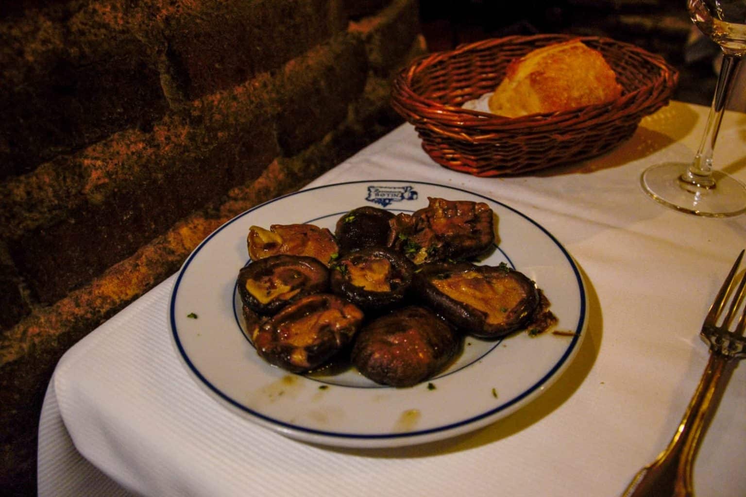 Restaurante Botín: cuánto cuesta comer en el restaurante más antiguo ...