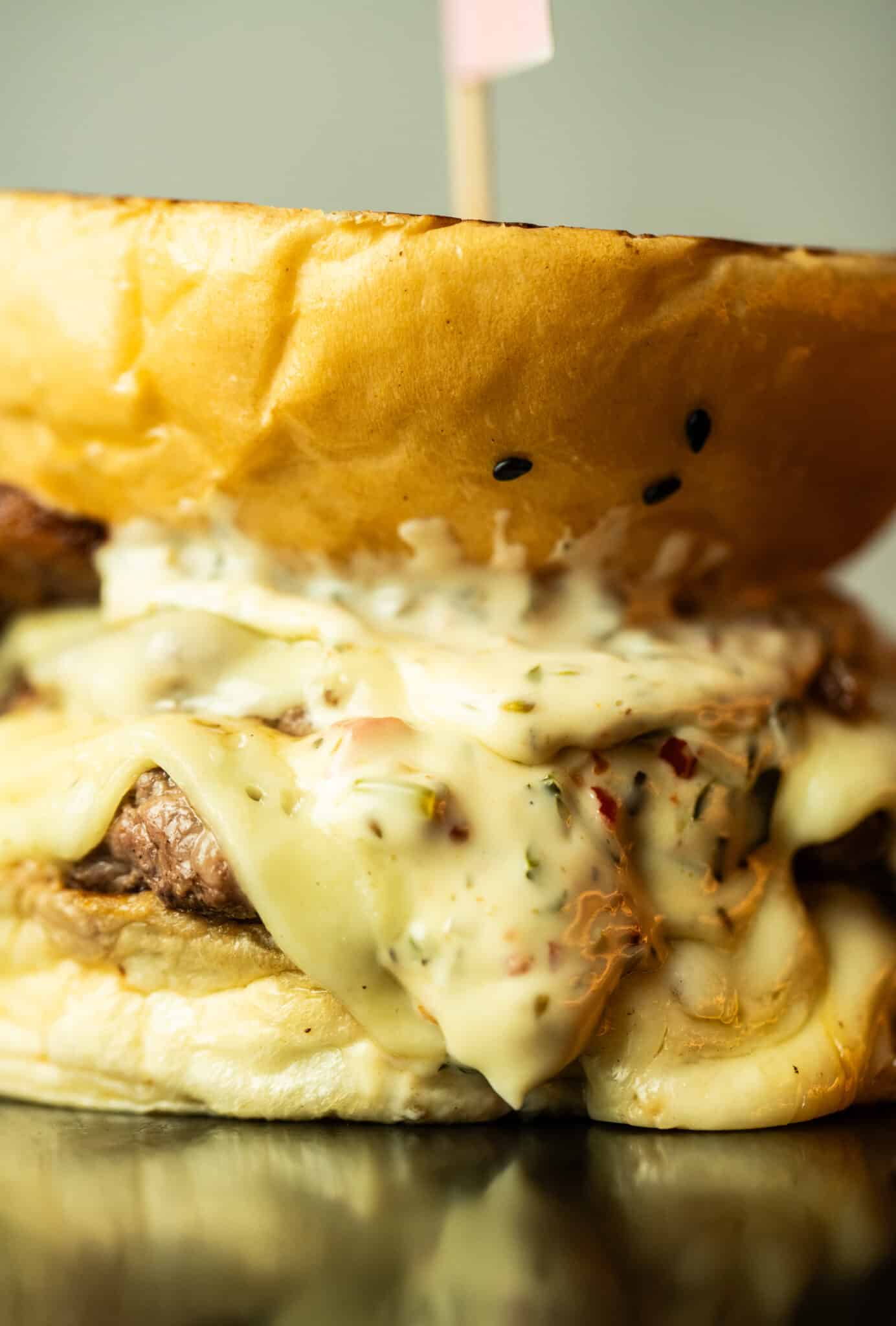 "Messy Burger": crearon una hamburguesa exclusiva para celebrar la ...