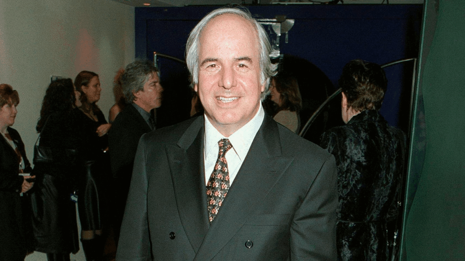 Se hizo pasar por piloto y voló gratis más de 120 veces sin ser ...